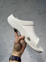 China Rubber Foam Slipper Style Sandals Single Slide Embossed Heel for Beach Walking for sale