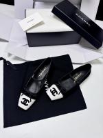 China Black Matte Suede Round Toe Flats Glossy Leather Toe Stitch for Daily Wear for sale