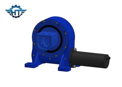 China Hourglass Enveloping Worm Gear Slewing Drive For Self Locking Solar Tracking System for sale