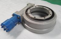 China SE14 Worm Gear Hydraulic Slew Drive Gearbox With Enclosed Housing For Solar Trackers for sale