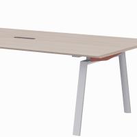 China Modern White Office Meeting Table with E0 MFC Material and Custom Sizing Options for Conference Rooms for sale