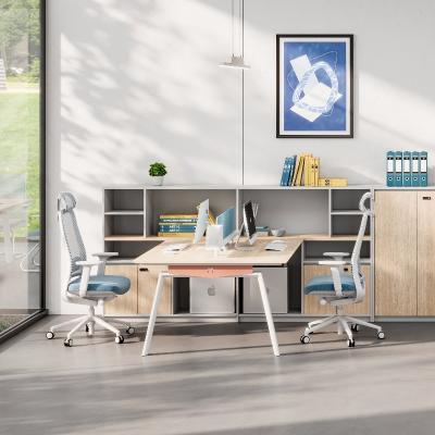 China Two-Person Staff Desk Partition Separated for sale