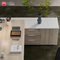 China Modern L-Shaped Manager Desk with Storage Cabinet 1650mm Width Office Furniture for sale