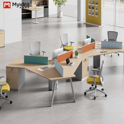 China Modern 6-Person Office Desk with Screen 450lb Capacity E0 Grade Particle Board for sale