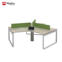 China 3-Person Modular Workstation with Thickened Steel Legs and Privacy Screens – Unique Shaped Design for Collaborative Team Spaces. for sale