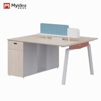 China Staff Desk with Thickened Steel Legs and Privacy Screen – Heavy-Duty Construction for Durable and Focused Workstations. for sale
