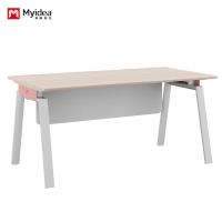 China Single Staff Desk with Steel Legs – Compatible with Mobile Pedestal Units for Flexible and Organized Workstations. for sale