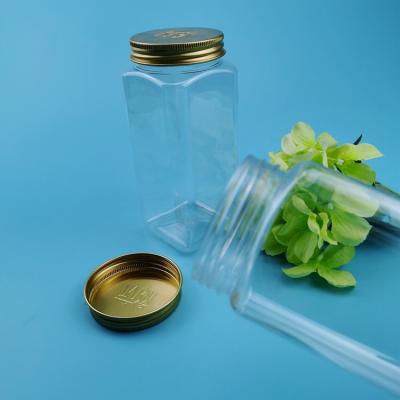 China 320ml Square Plastic Jars With Lids Candy Cookie Nuts Packaging for sale
