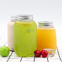 China 650ML Empty 14.6CM Transparent Disposable Juice Bottles for sale