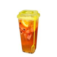 China Square Disposable Plastic Cups With Lids 22oz Bubble Tea Cup Custom Logo for sale