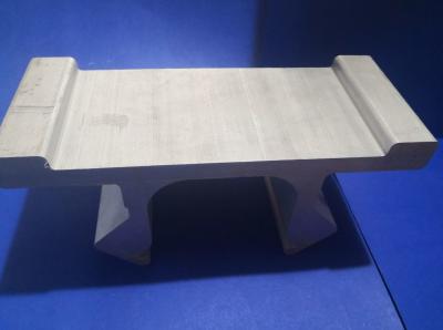 China Mechanic 7020 T6 Tunnel Aluminium Extruded Profiles for sale