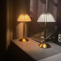 China Dimmable Led Table Lamp Crystal Pumpkin Shaped 5v 3w 3000k/4500k/6000k for sale
