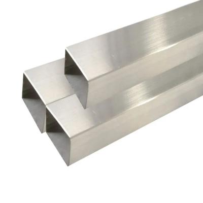 China API 5L/ASTM A523/ASTM A252/GB-T8711/BS 6363 ERW Square Metal Pipes for sale