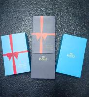 China Lightweight Bottle Gift Box Moisture Proof And UV Protection With Stylish Design for sale