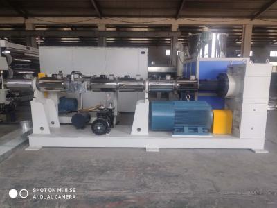 China 220kw PC Hollow Multiwall Sheet Extrusion Line 1.2g/Cm3 Board Density 30m * 10m * 5m for sale