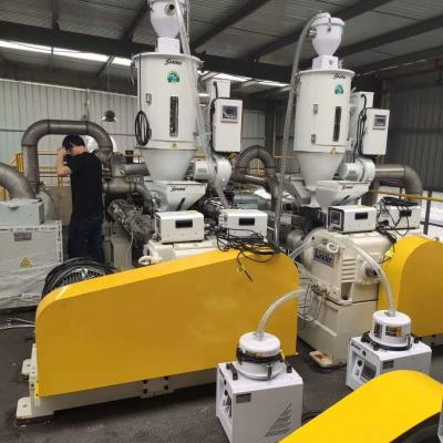 China Masks Filtering Cartridge PP Melt Blown Extruder Nonwoven Extrusion Machine for sale