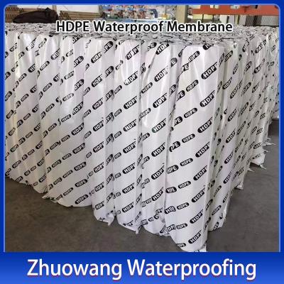 China Qilu Zhuowang HDPE Pre-Laid Waterproofing Membrane 1.2mm 1.5mm for Trench Floors for sale