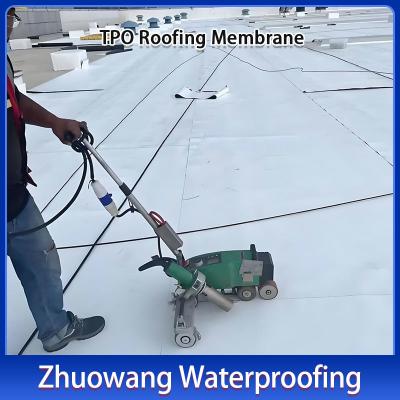 China Qilu Zhuowang TPO Waterproof Membrane 1.2-2.0mm Flame-Free Factory Roof for sale