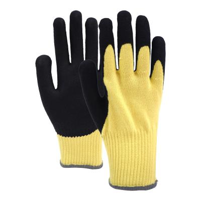 China 10 Gauge Flame Resistant Aramid Work Gloves with Nitrile Coating for High Heat Protection for sale