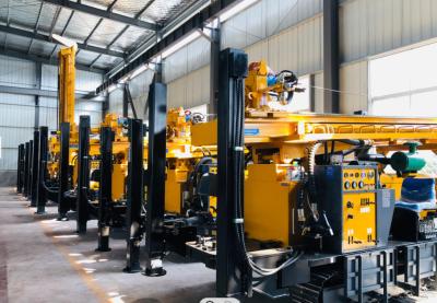 China Pneumatic Water Well Drilling Rig 200m Depth ST 200 for Rock Blasting Borehole for sale