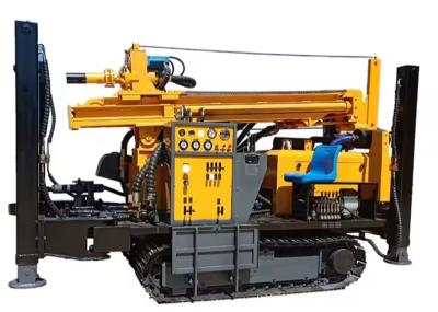 China 300m Hydraulic Water Well Drilling Rig Pneumatic Crawler Drill 70kW Engine for sale