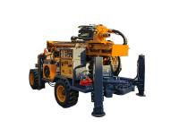 China 200m Trailer Hydraulic Well Drilling Rig With Mud Pump Or Air Compressor for sale
