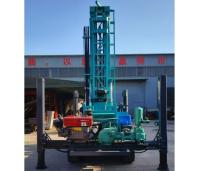 China 24T Lifting Force Water Well Drilling Machine With High Power for sale