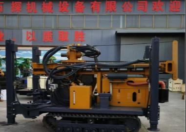China ST 200 Pneumatic Drilling Rig 200m Depth 350mm Diameter Crawler Mounted for sale