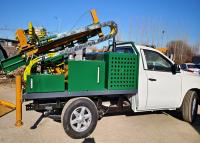 China Geological Exploration Borewell Drilling Truck Easy Moving for sale