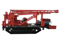China Hydraulic Tracked Water Well Drilling Rig 4500kg Load Single Axle Steering Brake for sale