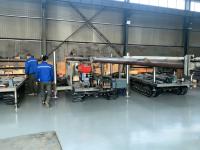 China Lightweight Crawler Chassis with Cylinder Outriggers Rig Platforms for sale