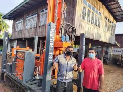 China 89kw 400m Hydraulic Water Well Drilling Dth Machine For Engineering for sale