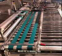 China Zipper Shipping Boxes  Zipper Shipping Boxes Machine / 300g/m²/ Air compressor min. 6 bar for sale