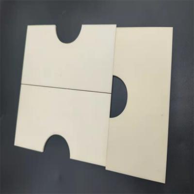 China High Temperature Resistance Alumina Ceramic Disc Smooth Surface for sale