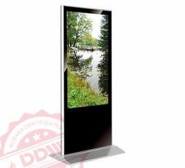 China 60” 1920x1080 big freestanding digital signage advertising , commercial lcd display for sale