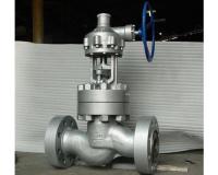 China OS&Y Bolted Bonnet Globe Valve Rising Stem DN15 - DN600 for sale
