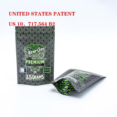 China 1/8 Oz Black Mylar Bags - Child-Resistant Packaging with 50-200 Micron Thickness and Custom Printing for sale