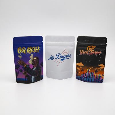 China Eco-Friendly Reusable Self-Standing Zipper Bags - Multiple Sizes Available with Custom Printing for Sustainable Food Packaging for sale