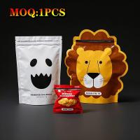 China Custom 3.5g Foil Smell Proof Stand Up Pouches with Child Resistant Zipper Die Cut Packaging for sale