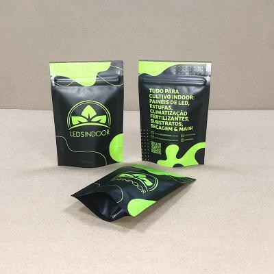 China Custom Child Resistant Mylar Bags 6mil Thickness Smell Proof Grip N Pull for sale