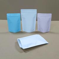 China Customizable Eco-Friendly Food Stand-Up Bags with Patented Lock-and-Seal Closure for sale
