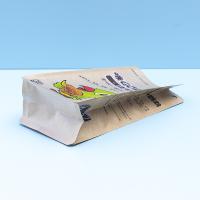 China Organic Parrot Food 8-Side Pouch Resealable BPA-Free Snacks 500g Bulk for Macaws Cockatoos for sale