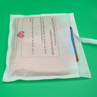 China Eco-Friendly Biodegradable Paper Bags for Clothing Packaging Custom Logo 100% Recyclable for sale