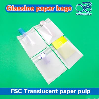 China Custom Printed Glassine Wax Paper Bags 10x14 to 14x18 Inches for T-Shirt Packaging with 50-70 GSM Weight for sale
