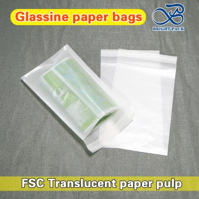 China Lightweight 40g Glassine Garment Bags Dustproof Moisture Resistant Self Sealing Eco Friendly Packaging for sale