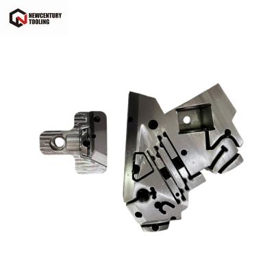 China Custom CNC Machined Stainless Steel Automotive Bushing with H7 Bore Tolerance, Ra0.4 Bore Finish and 0.01mm Concentricity for sale