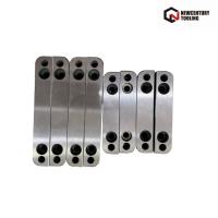 China Custom CNC Machined Stainless Steel Automotive Bushing with H7 Bore Tolerance, Ra0.4 Bore Finish and 0.01mm Concentricity for sale