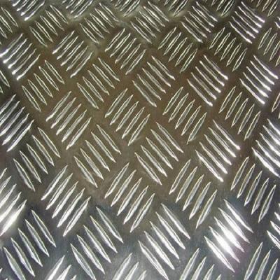 China ASTM A786 Aluminium Checkered Plate 5 Bar Aluminum Tread Plate 1050 1060 1100 3003 3105 5052 for sale