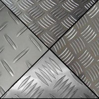 China 3003 3105 5052 Stucco Embossed Aluminium Checker Plate Aluminium 5 Bar Tread Plate for sale