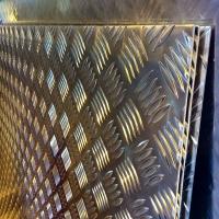 China Commercial Grade 3003 5052 Aluminum Plate 5bars Aluminium Checker Plate for Trailer Toolbox for sale